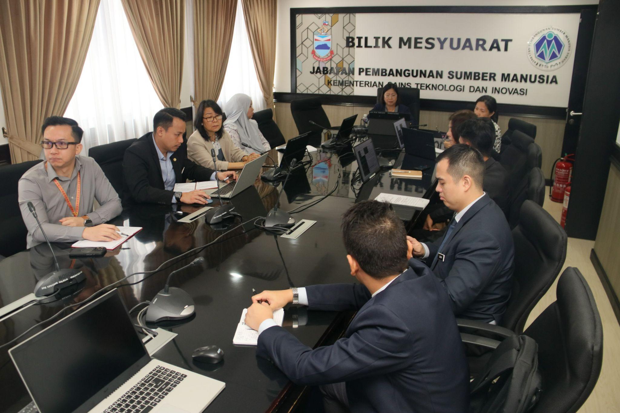 Mesyuarat Penutupan Surveillance Audit 2 oleh Lloyd's Register's Business Assurance (LRQA), KL